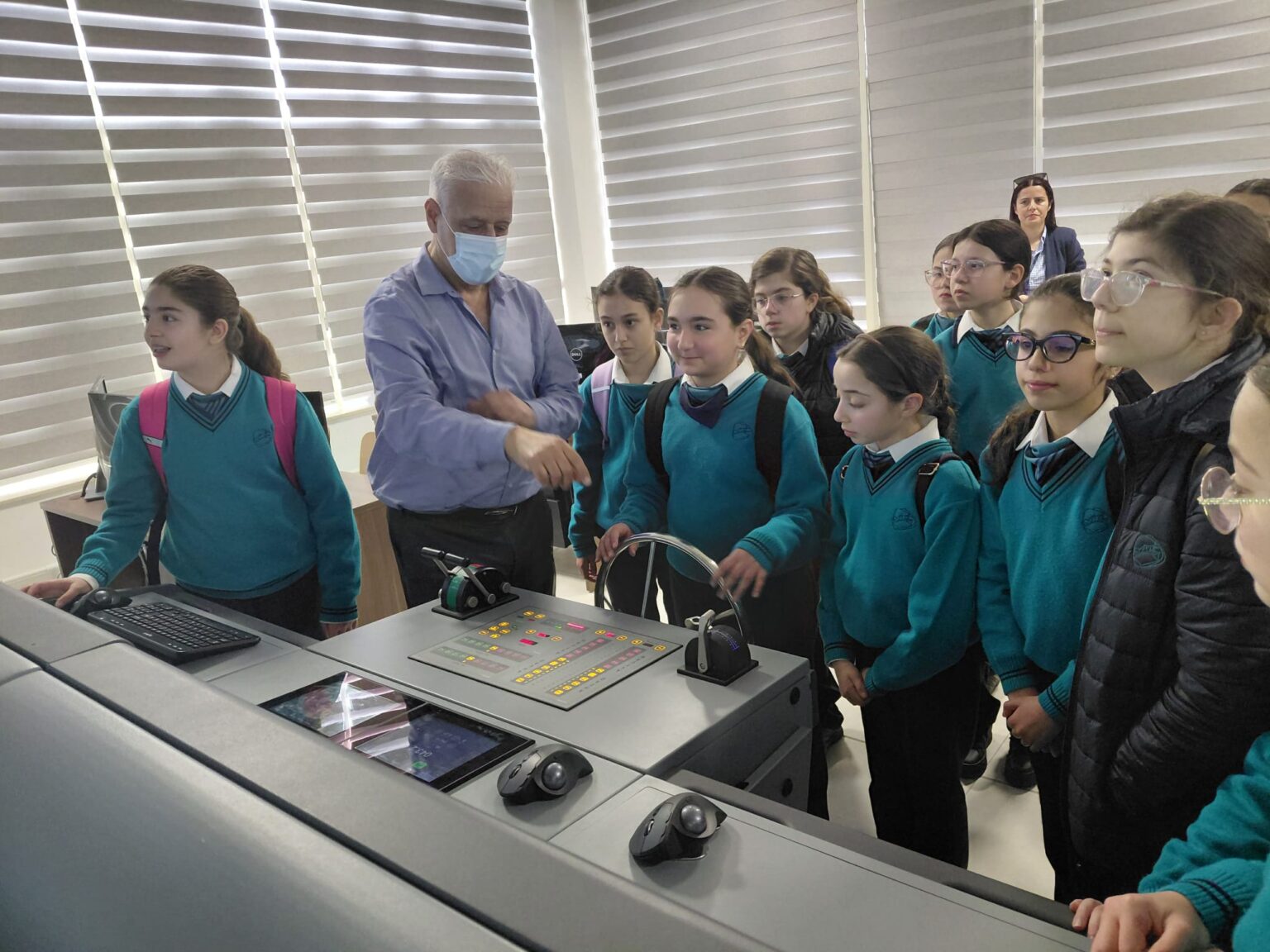 Girls in STEM – Bishop's Conservatory Secondary School